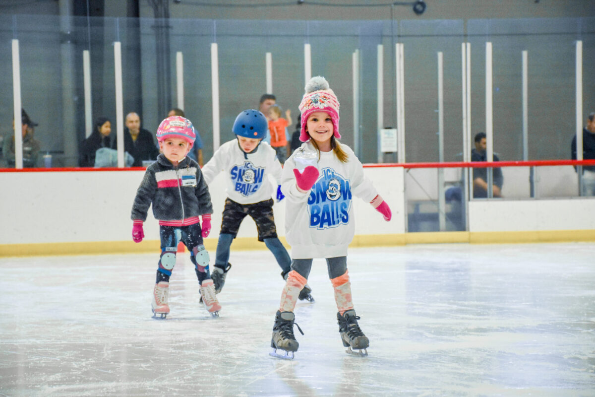 Learn to Skate – Landing - AdventHealth Center Ice